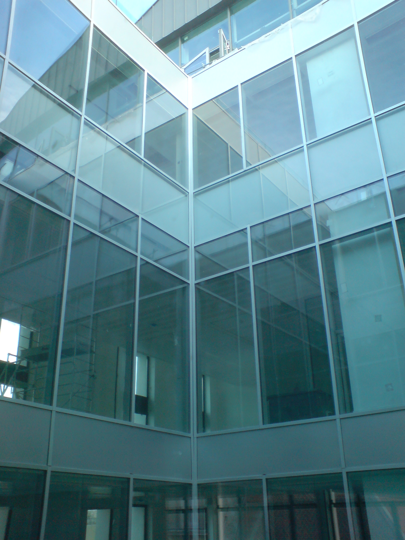 The performance of the elevation of the Mederic building in France ...